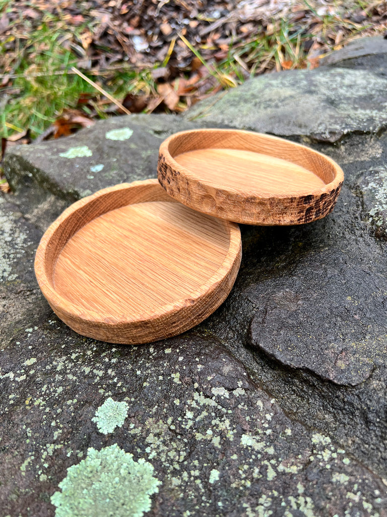 CARVED OAK CIRCLE TRAYS – Night Carver Designs